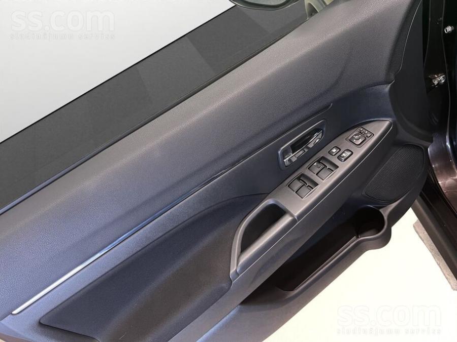 Brūns Mitsubishi ASX 2021 Rīga, ar dzinēja tilpumu 2.00 L un nobraukumu 78 tūkst. km par 15890 €, foto 13 vietnē AUTOMOTO.COM.LV