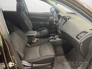 Brūns Mitsubishi ASX 2021 Rīga, ar dzinēja tilpumu 2.00 L un nobraukumu 78 tūkst. km par 15890 €, foto 18 vietnē AUTOMOTO.COM.LV