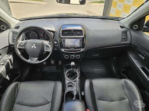 Brown Mitsubishi ASX 2015 in Siauliai, with an engine capacity of 1.80 L and mileage of 217 thousand km for 7450 €, photo 18 on AUTOMOTO.COM.LV