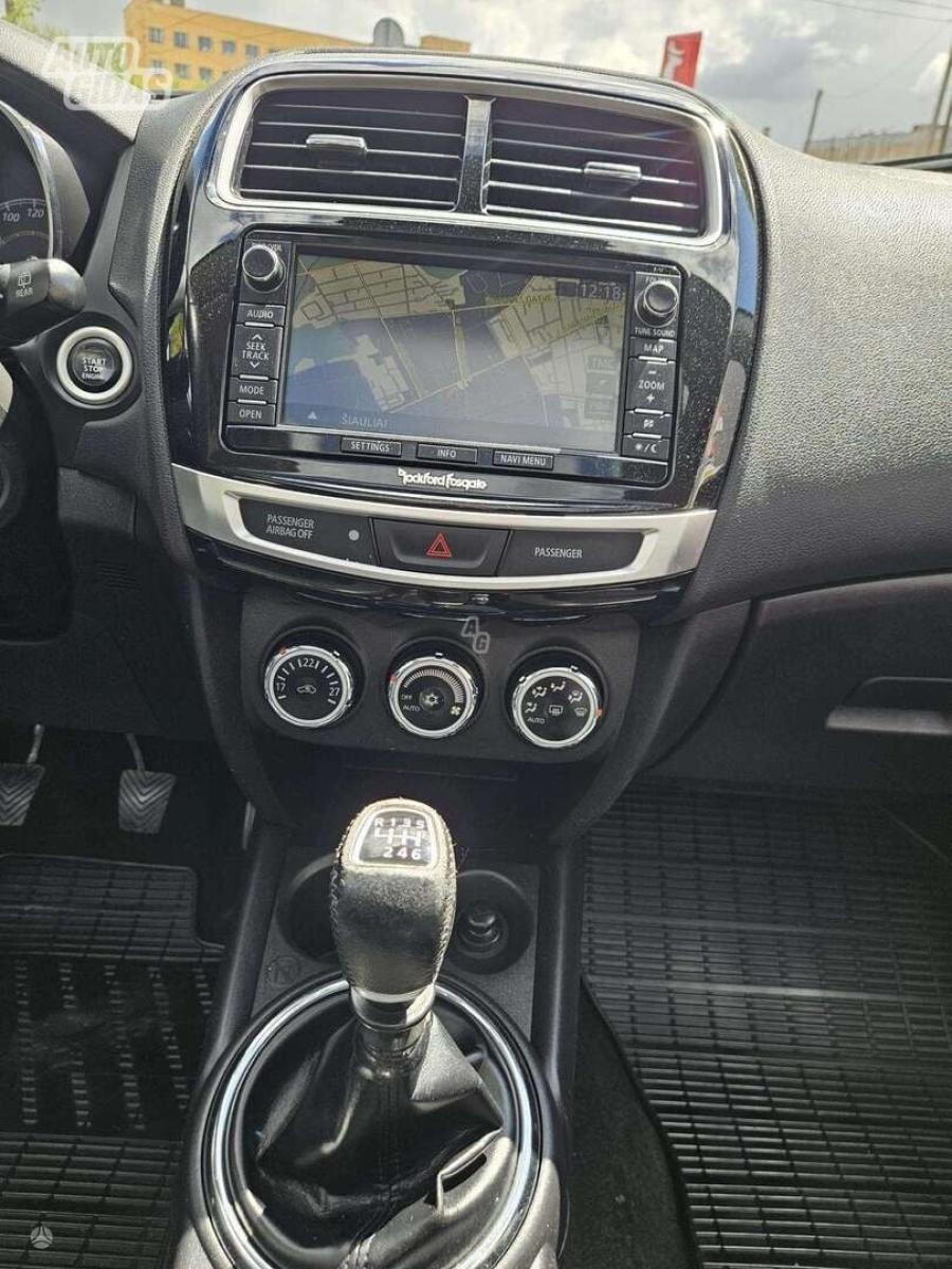 Brown Mitsubishi ASX 2015 in Siauliai, with an engine capacity of 1.80 L and mileage of 217 thousand km for 7450 €, photo 23 on AUTOMOTO.COM.LV