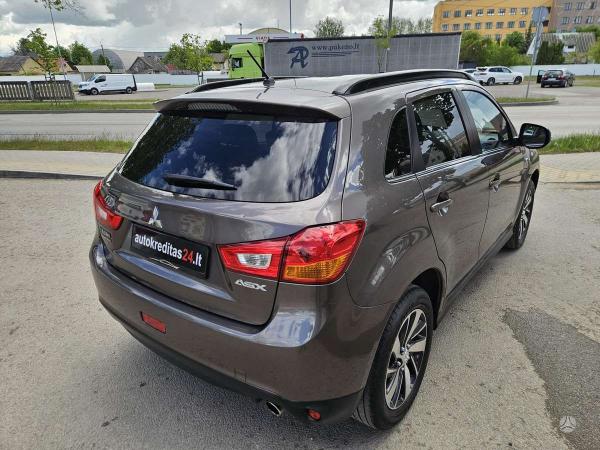 Brūns Mitsubishi ASX 2015 Šauļi, ar dzinēja tilpumu 1.80 L un nobraukumu 217 tūkst. km par 7450 €, foto 4 vietnē AUTOMOTO.COM.LV