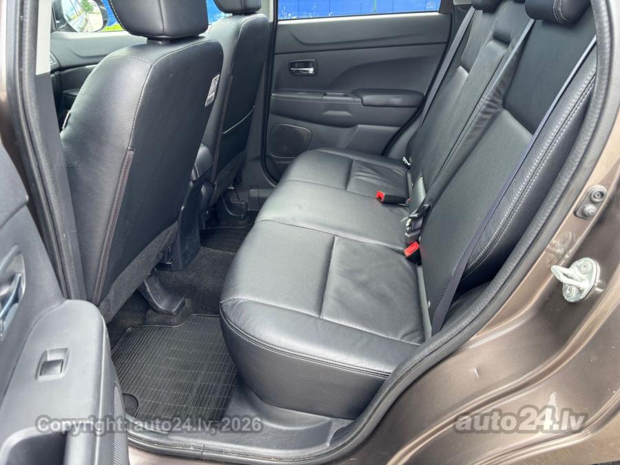 Brūns Mitsubishi ASX 2012 Paide, ar dzinēja tilpumu 1.60 L un nobraukumu 224 tūkst. km par 4890 €, foto 15 vietnē AUTOMOTO.COM.LV