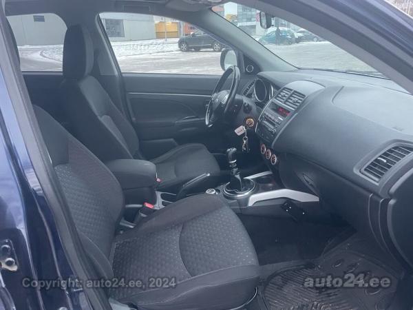 Mitsubishi ASX 2011 in Tallinn, with an engine capacity of 1.80 L and mileage of 440 thousand km for 4999 €, photo 11 on AUTOMOTO.COM.LV
