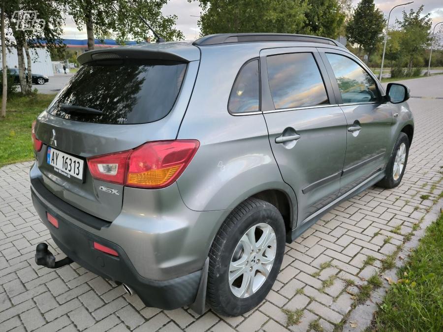 Mitsubishi ASX 2011 in Radviliskis, with an engine capacity of 1.80 L and mileage of 297 thousand km for 4600 €, photo 4 on AUTOMOTO.COM.LV