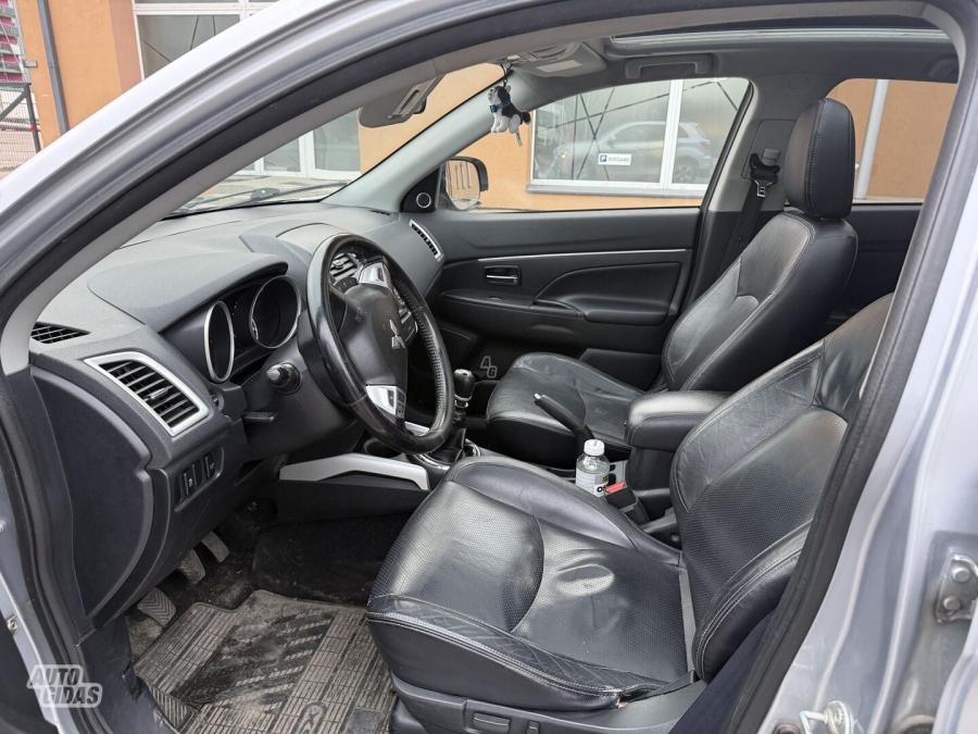 Mitsubishi ASX 2011 Kauņa, ar dzinēja tilpumu 1.80 L un nobraukumu 270 tūkst. km par 2400 €, foto 6 vietnē AUTOMOTO.COM.LV