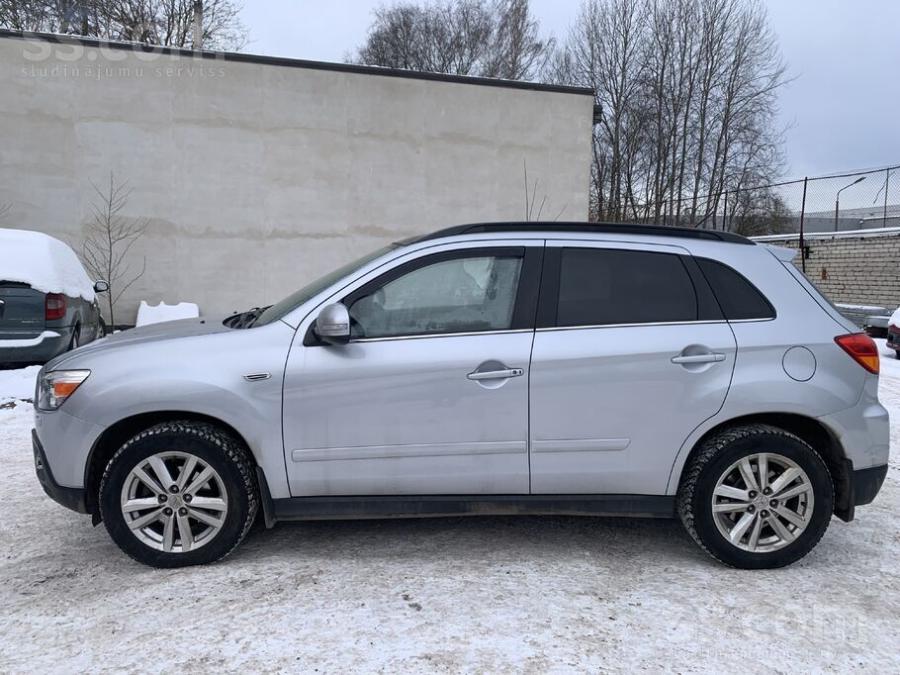Mitsubishi ASX 2011 in Riga, with an engine capacity of 1.80 L and mileage of 228 thousand km for 4300 €, photo 11 on AUTOMOTO.COM.LV
