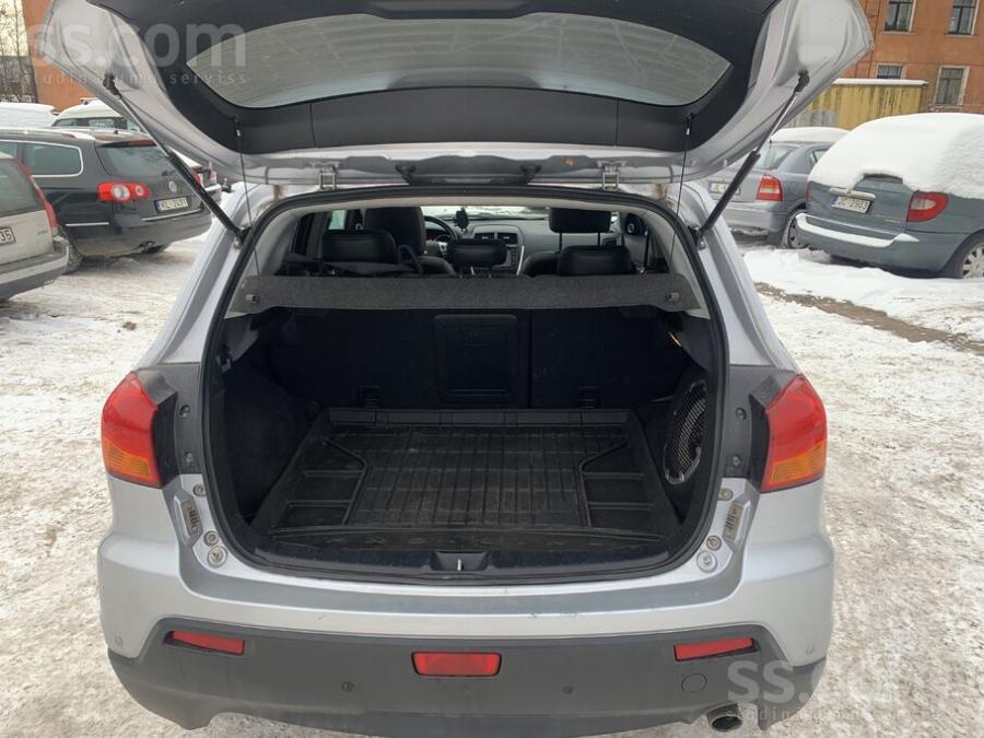 Mitsubishi ASX 2011 in Riga, with an engine capacity of 1.80 L and mileage of 228 thousand km for 4300 €, photo 17 on AUTOMOTO.COM.LV