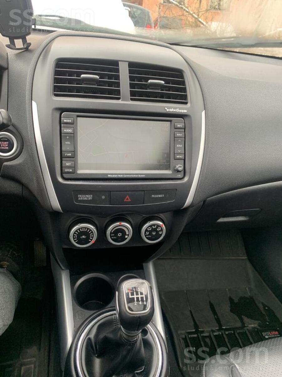 Mitsubishi ASX 2011 in Riga, with an engine capacity of 1.80 L and mileage of 228 thousand km for 4300 €, photo 19 on AUTOMOTO.COM.LV
