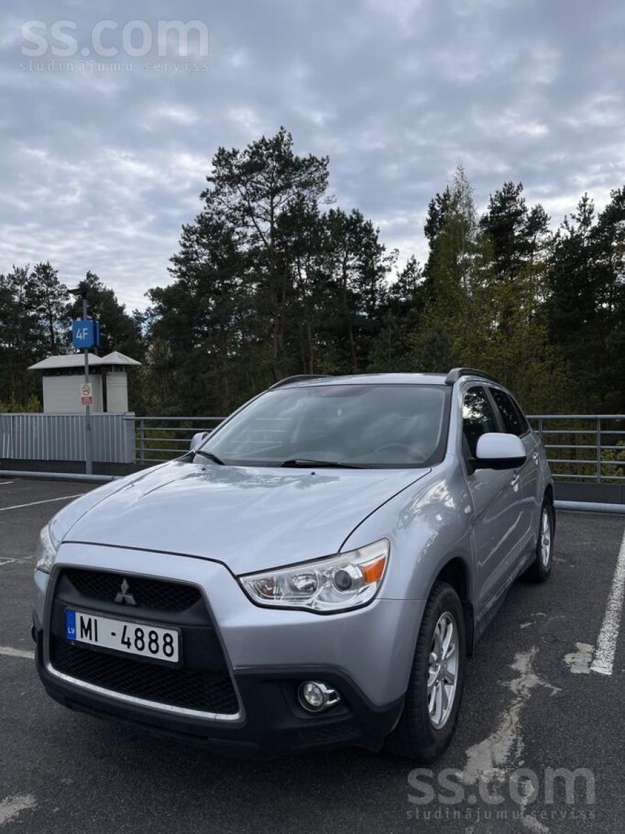 Mitsubishi ASX 2012 in Riga, with an engine capacity of 1.60 L and mileage of 342 thousand km for 5800 €, photo 2 on AUTOMOTO.COM.LV
