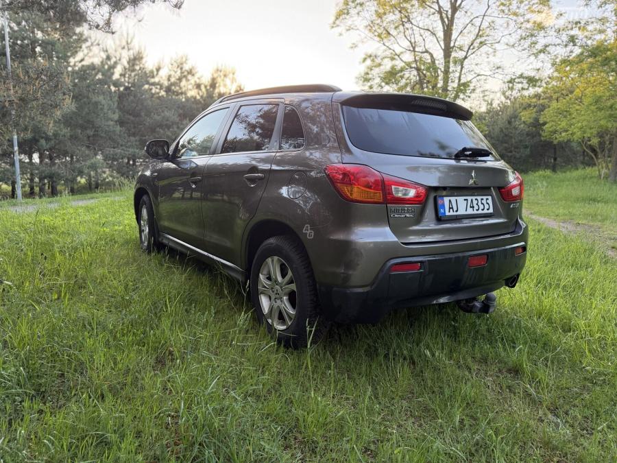 Mitsubishi ASX 2012 Kauņa, ar dzinēja tilpumu 1.80 L un nobraukumu 300 tūkst. km par 3000 €, foto 5 vietnē AUTOMOTO.COM.LV