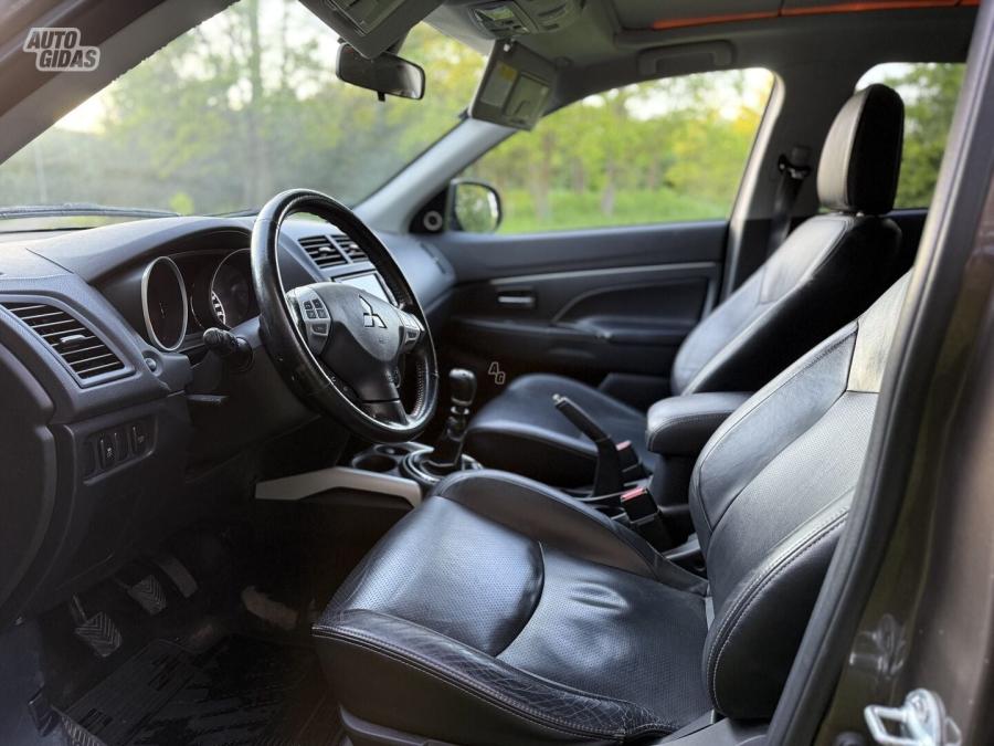 Mitsubishi ASX 2012 Kauņa, ar dzinēja tilpumu 1.80 L un nobraukumu 300 tūkst. km par 3000 €, foto 7 vietnē AUTOMOTO.COM.LV