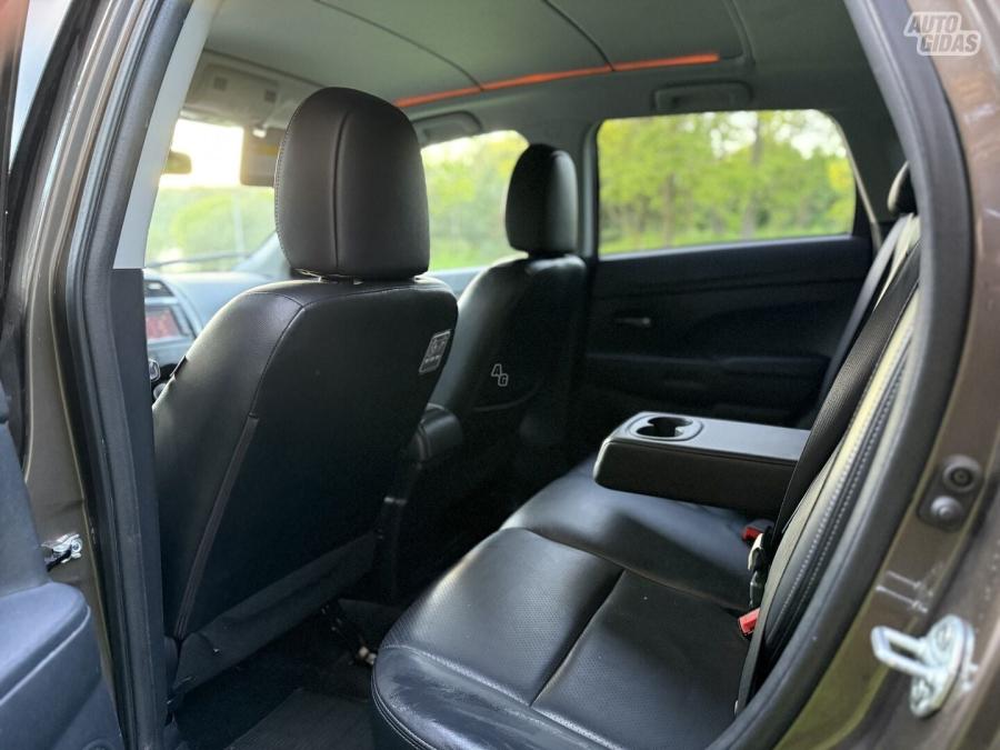 Mitsubishi ASX 2012 Kauņa, ar dzinēja tilpumu 1.80 L un nobraukumu 300 tūkst. km par 3000 €, foto 8 vietnē AUTOMOTO.COM.LV