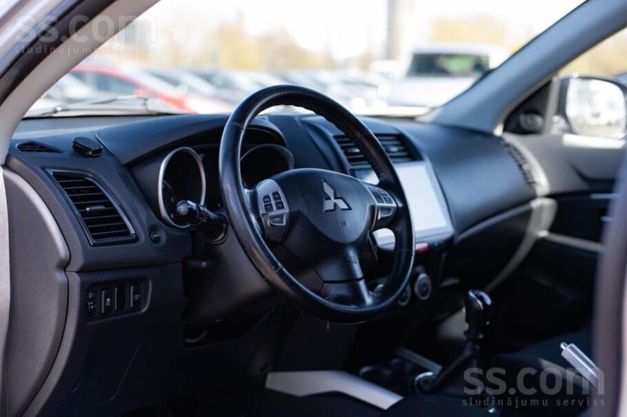 Mitsubishi ASX 2012 Rīga, ar dzinēja tilpumu 1.80 L un nobraukumu 236 tūkst. km par 5490 €, foto 12 vietnē AUTOMOTO.COM.LV