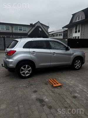 Mitsubishi ASX 2012 Liepāja, ar dzinēja tilpumu 1.80 L un nobraukumu 227 tūkst. km par 4800 €, foto 4 vietnē AUTOMOTO.COM.LV