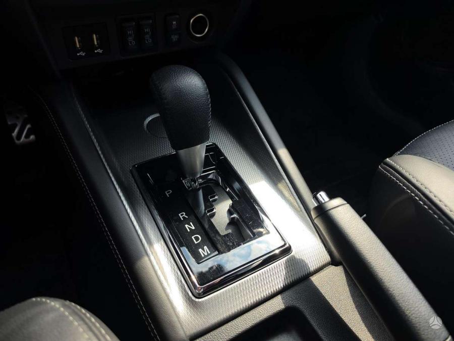 Mitsubishi ASX 2021 in Klaipeda, with an engine capacity of 2.00 L and mileage of 63 thousand km for 18991 €, photo 21 on AUTOMOTO.COM.LV