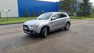 Grey Mitsubishi ASX 2010 in Siauliai, with an engine capacity of 1.80 L and mileage of 308 thousand km for 3250 €, photo 9 on AUTOMOTO.COM.LV