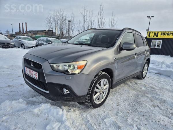 Pelēks Mitsubishi ASX 2011 Liepāja, ar dzinēja tilpumu 1.80 L un nobraukumu 197 tūkst. km par 6900 €, foto 1 vietnē AUTOMOTO.COM.LV