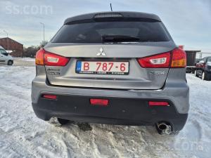 Pelēks Mitsubishi ASX 2011 Liepāja, ar dzinēja tilpumu 1.80 L un nobraukumu 197 tūkst. km par 6900 €, foto 6 vietnē AUTOMOTO.COM.LV