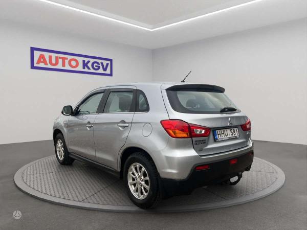 Pelēks Mitsubishi ASX 2011 Kauņa, ar dzinēja tilpumu 1.60 L un nobraukumu 259 tūkst. km par 4999 €, foto 3 vietnē AUTOMOTO.COM.LV
