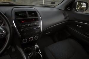 Grey Mitsubishi ASX 2011 in Jelgava, with an engine capacity of 1.80 L and mileage of 222 thousand km for 7400 €, photo 10 on AUTOMOTO.COM.LV