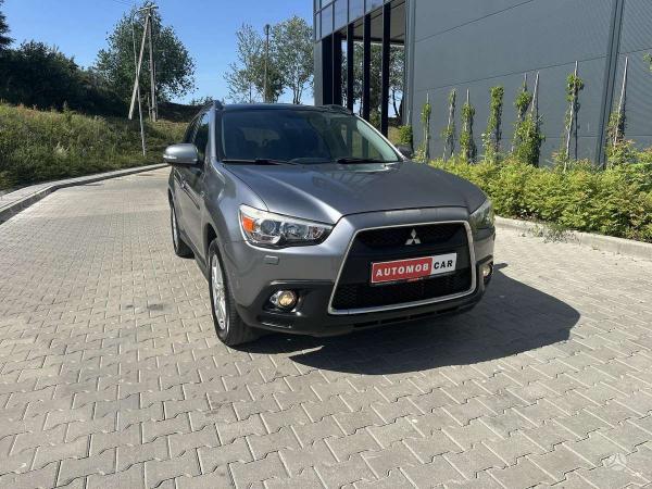 Grey Mitsubishi ASX 2011 in Vilnius, with an engine capacity of 1.80 L and mileage of 158 thousand km for 4350 €, photo 7 on AUTOMOTO.COM.LV