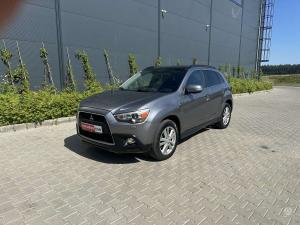 Grey Mitsubishi ASX 2011 in Vilnius, with an engine capacity of 1.80 L and mileage of 158 thousand km for 4350 €, photo 9 on AUTOMOTO.COM.LV