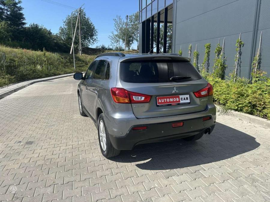 Grey Mitsubishi ASX 2011 in Vilnius, with an engine capacity of 1.80 L and mileage of 158 thousand km for 4350 €, photo 17 on AUTOMOTO.COM.LV