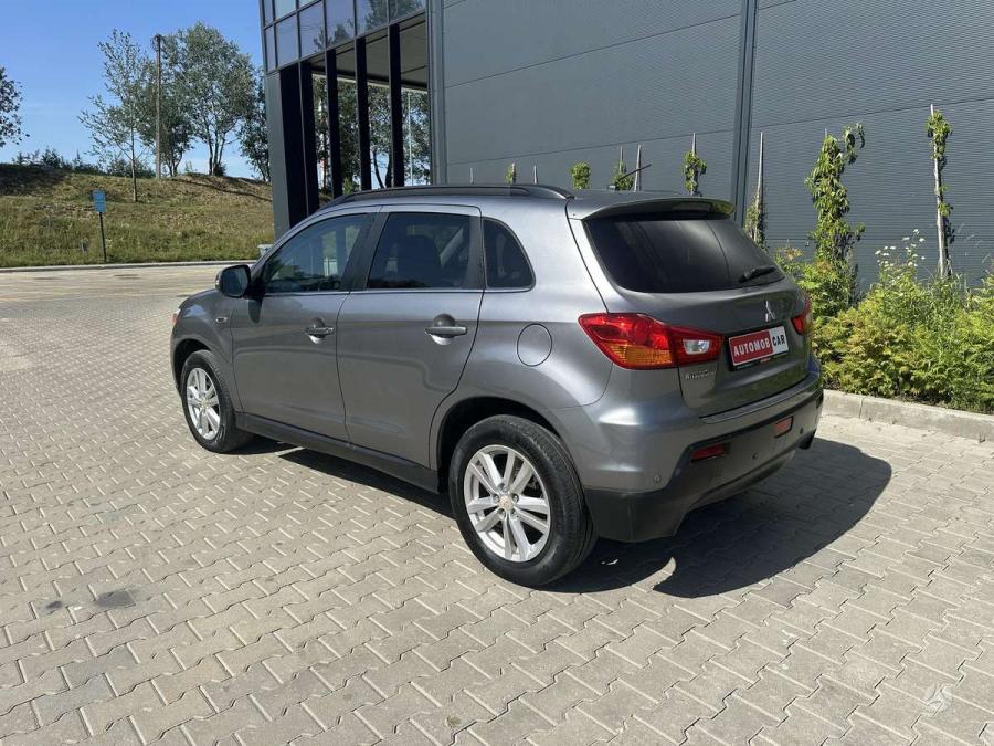 Grey Mitsubishi ASX 2011 in Vilnius, with an engine capacity of 1.80 L and mileage of 158 thousand km for 4350 €, photo 18 on AUTOMOTO.COM.LV