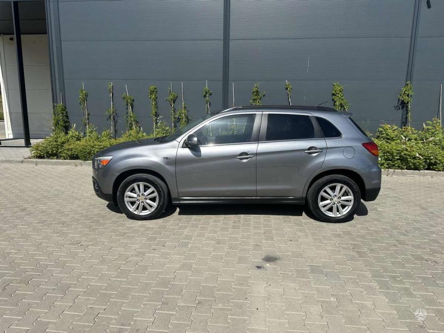 Grey Mitsubishi ASX 2011 in Vilnius, with an engine capacity of 1.80 L and mileage of 158 thousand km for 4350 €, photo 21 on AUTOMOTO.COM.LV