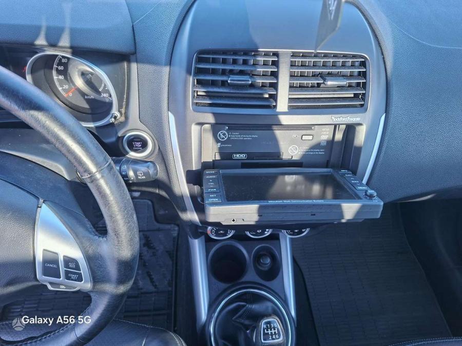 Grey Mitsubishi ASX 2011 in Pasvalys, with an engine capacity of 1.80 L and mileage of 303 thousand km for 2750 €, photo 16 on AUTOMOTO.COM.LV