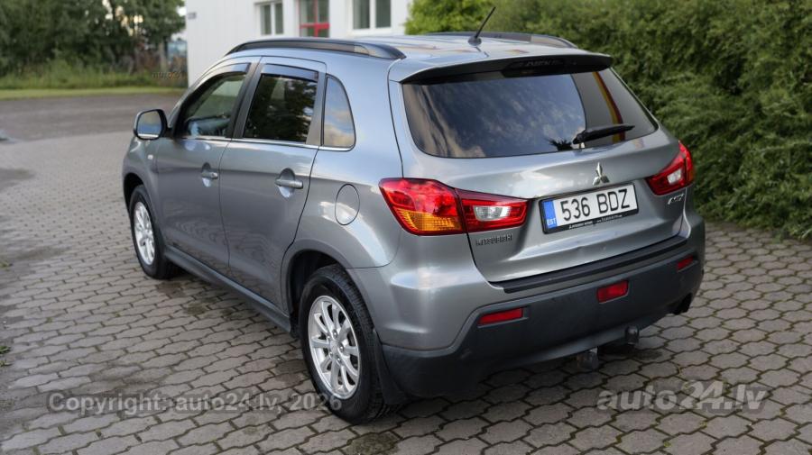 Pelēks Mitsubishi ASX 2011 Tallina, ar dzinēja tilpumu 1.80 L un nobraukumu 296 tūkst. km par 4450 €, foto 6 vietnē AUTOMOTO.COM.LV