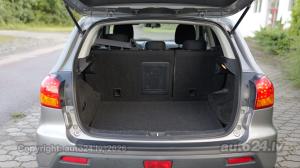 Pelēks Mitsubishi ASX 2011 Tallina, ar dzinēja tilpumu 1.80 L un nobraukumu 296 tūkst. km par 4450 €, foto 10 vietnē AUTOMOTO.COM.LV
