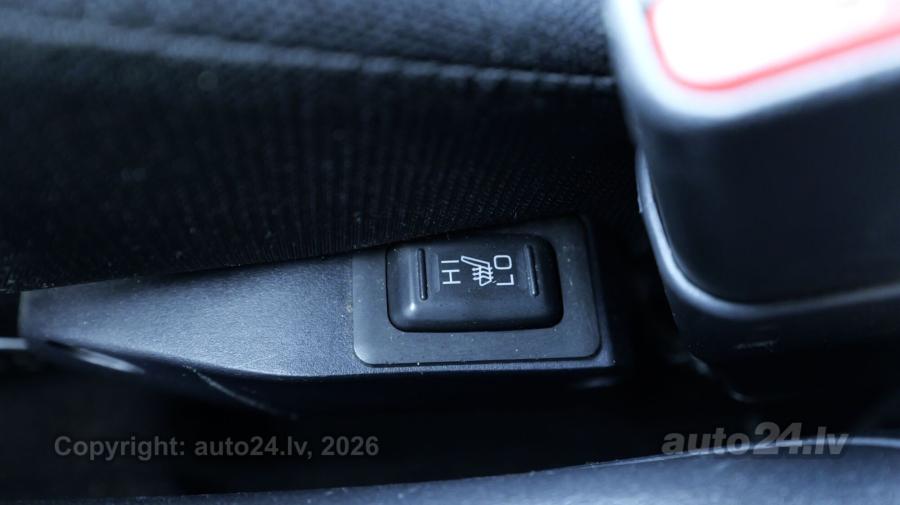 Pelēks Mitsubishi ASX 2011 Tallina, ar dzinēja tilpumu 1.80 L un nobraukumu 296 tūkst. km par 4450 €, foto 17 vietnē AUTOMOTO.COM.LV
