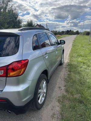 Grey Mitsubishi ASX 2011 in Vilnius, with an engine capacity of 1.80 L and mileage of 236 thousand km for 5500 €, photo 5 on AUTOMOTO.COM.LV