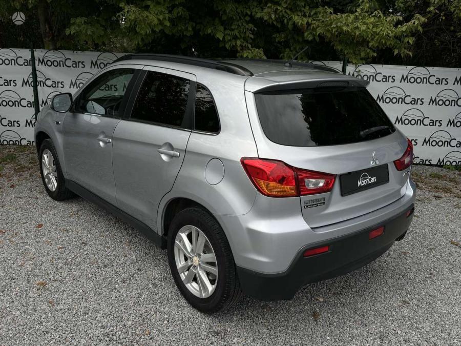 Pelēks Mitsubishi ASX 2011 Viļņa, ar dzinēja tilpumu 1.80 L un nobraukumu 236 tūkst. km par 5000 €, foto 8 vietnē AUTOMOTO.COM.LV
