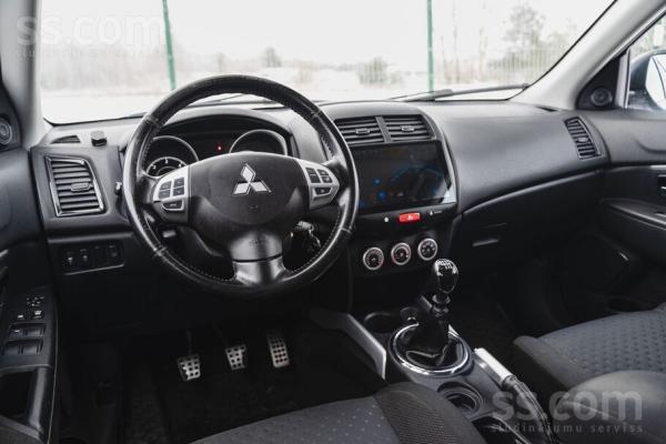 Pelēks Mitsubishi ASX 2012 Rīga, ar dzinēja tilpumu 1.80 L un nobraukumu 235 tūkst. km par 5790 €, foto 7 vietnē AUTOMOTO.COM.LV