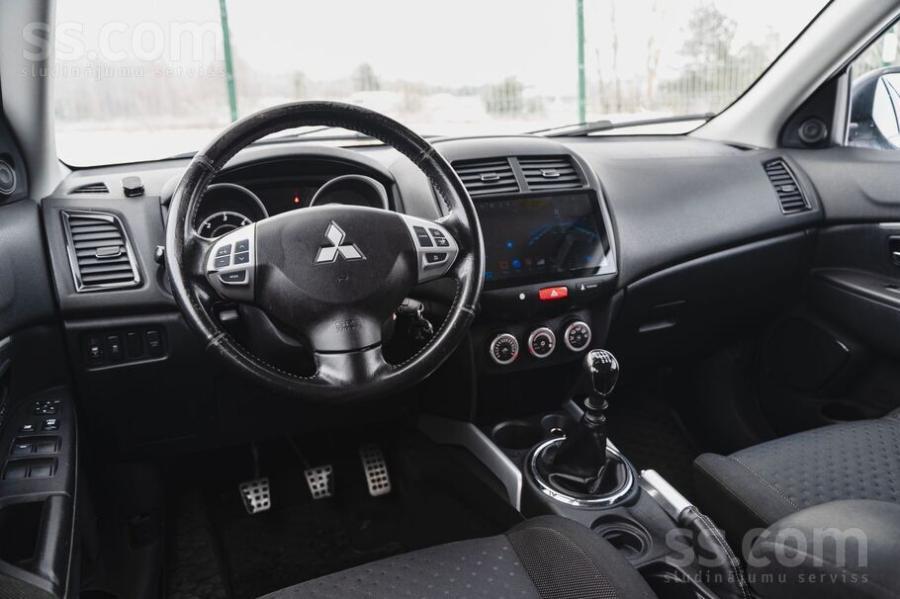 Pelēks Mitsubishi ASX 2012 Rīga, ar dzinēja tilpumu 1.80 L un nobraukumu 235 tūkst. km par 5790 €, foto 7 vietnē AUTOMOTO.COM.LV