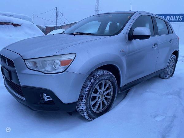 Grey Mitsubishi ASX 2012 in Panevezys, with an engine capacity of 1.80 L and mileage of 261 thousand km for 3100 €, photo 1 on AUTOMOTO.COM.LV