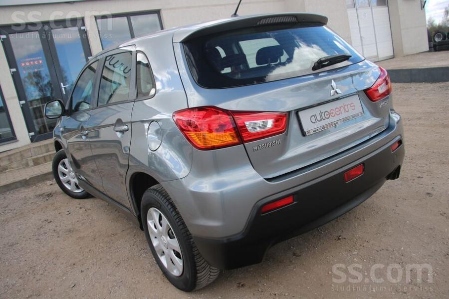Pelēks Mitsubishi ASX 2012 Tukums, ar dzinēja tilpumu 1.60 L un nobraukumu 120 tūkst. km par 7997 €, foto 5 vietnē AUTOMOTO.COM.LV