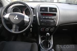 Pelēks Mitsubishi ASX 2012 Tukums, ar dzinēja tilpumu 1.60 L un nobraukumu 120 tūkst. km par 7997 €, foto 10 vietnē AUTOMOTO.COM.LV