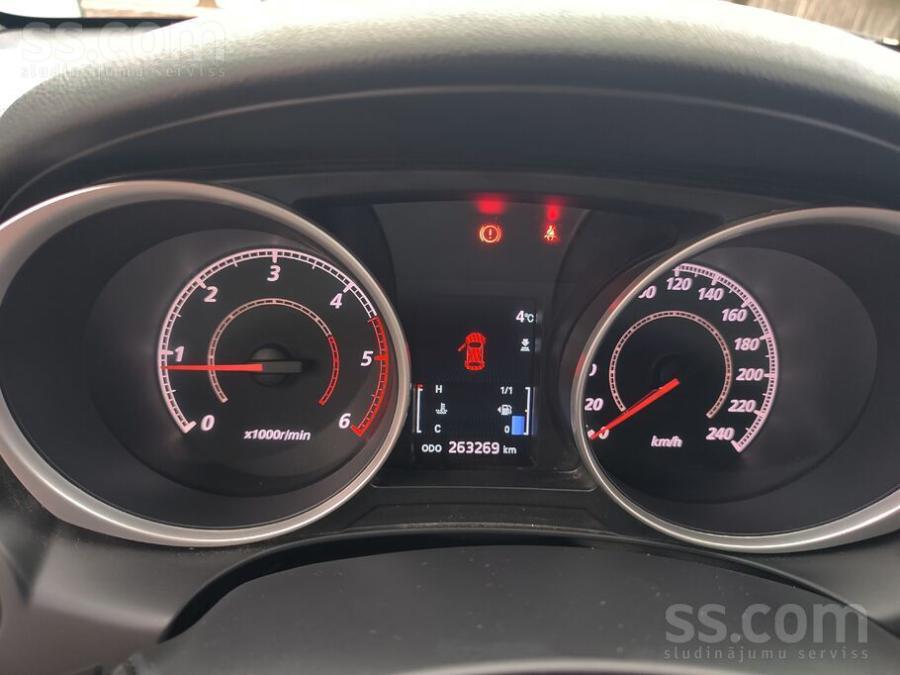 Pelēks Mitsubishi ASX 2012 Ogre, ar dzinēja tilpumu 1.80 L un nobraukumu 264 tūkst. km par 4970 €, foto 18 vietnē AUTOMOTO.COM.LV