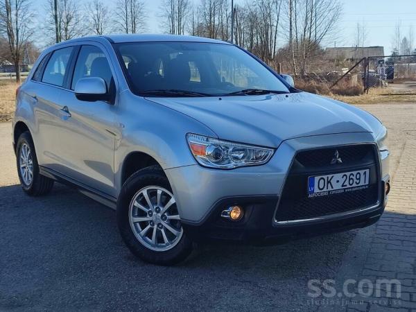 Pelēks Mitsubishi ASX 2012 Ogre, ar dzinēja tilpumu 1.80 L un nobraukumu 264 tūkst. km par 4970 €, foto 1 vietnē AUTOMOTO.COM.LV