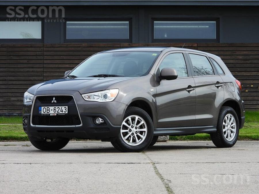 Grey Mitsubishi ASX 2012 in Riga, with an engine capacity of 1.80 L and mileage of 292 thousand km for 6690 €, photo 1 on AUTOMOTO.COM.LV
