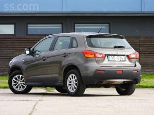 Grey Mitsubishi ASX 2012 in Riga, with an engine capacity of 1.80 L and mileage of 292 thousand km for 6690 €, photo 6 on AUTOMOTO.COM.LV