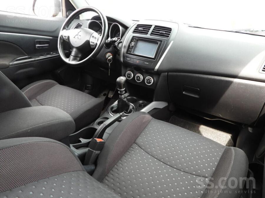 Grey Mitsubishi ASX 2012 in Riga, with an engine capacity of 1.80 L and mileage of 292 thousand km for 6690 €, photo 14 on AUTOMOTO.COM.LV