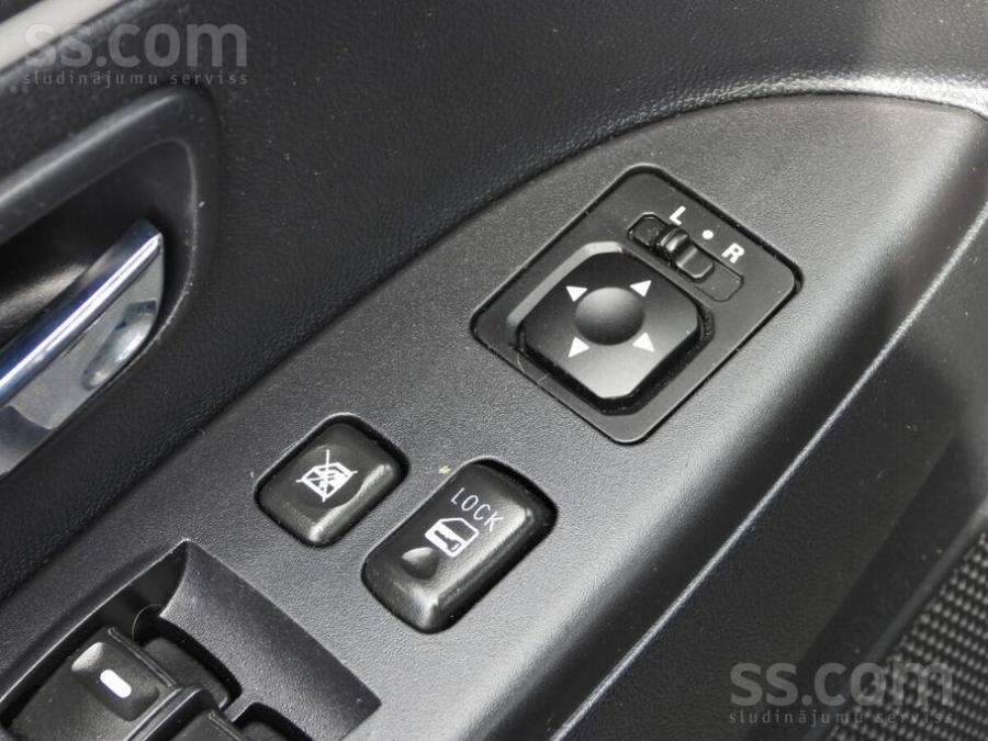 Grey Mitsubishi ASX 2012 in Riga, with an engine capacity of 1.80 L and mileage of 292 thousand km for 6690 €, photo 22 on AUTOMOTO.COM.LV