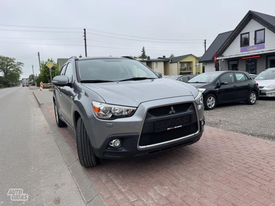 Pelēks Mitsubishi ASX 2012 Kauņa, ar dzinēja tilpumu 1.80 L un nobraukumu 270 tūkst. km par 4799 €, foto 3 vietnē AUTOMOTO.COM.LV