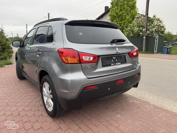 Grey Mitsubishi ASX 2012 in Kaunas, with an engine capacity of 1.80 L and mileage of 270 thousand km for 4799 €, photo 4 on AUTOMOTO.COM.LV
