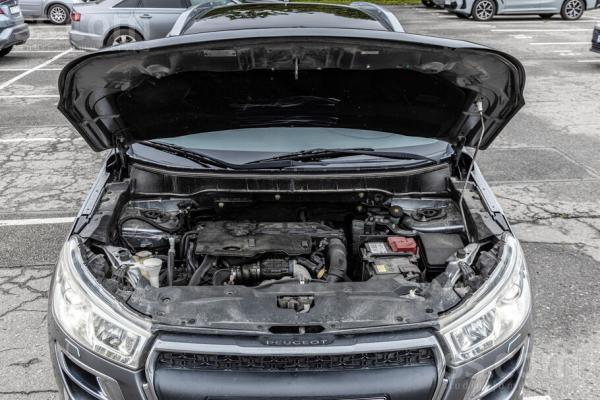 Pelēks Mitsubishi ASX 2013 Rīga, ar dzinēja tilpumu 1.60 L un nobraukumu 0 tūkst. km par 5500 €, foto 10 vietnē AUTOMOTO.COM.LV