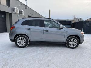Grey Mitsubishi ASX 2014 in Siauliai, with an engine capacity of 1.80 L and mileage of 270 thousand km for 5700 €, photo 7 on AUTOMOTO.COM.LV